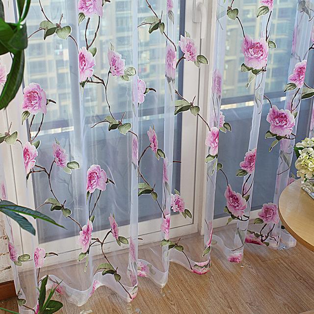 12 Floral Curtains to Fascinate You